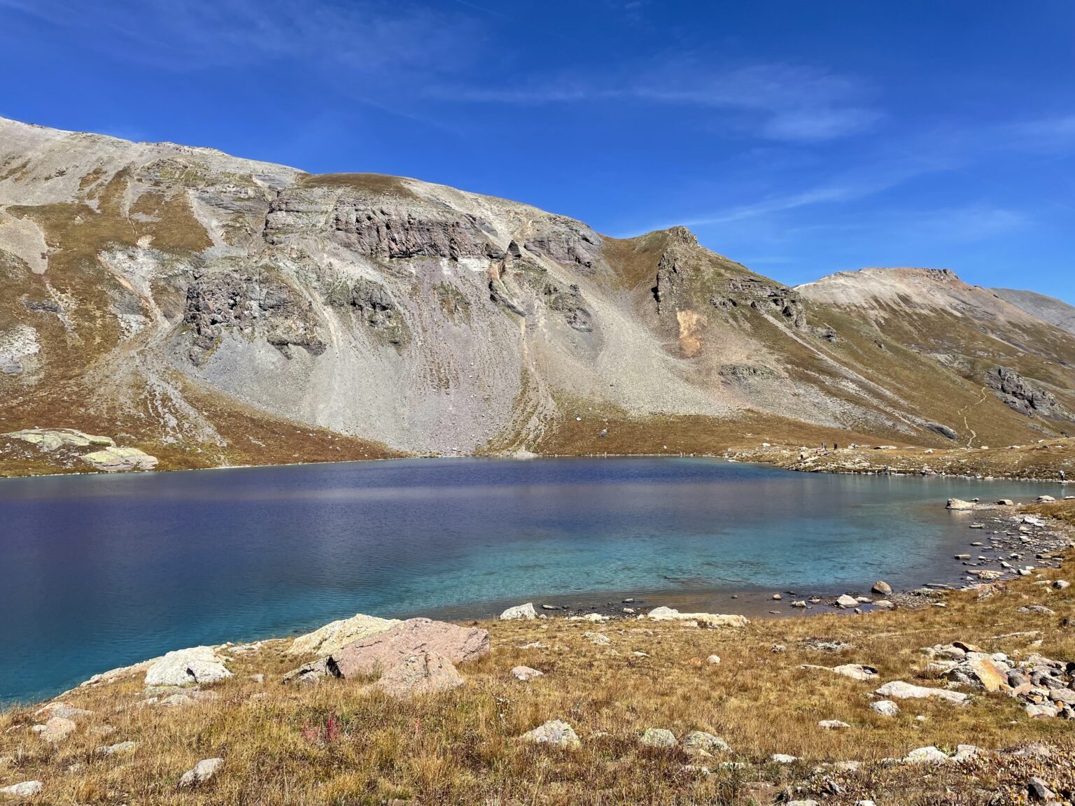 3 Reasons to Hike the Ice Lakes Trail in the Fall | Small Town Stops