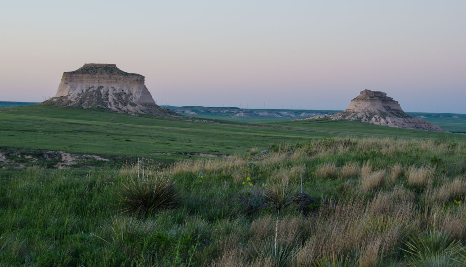 Hiking the Pawnee Buttes Trail | Small Town Stops